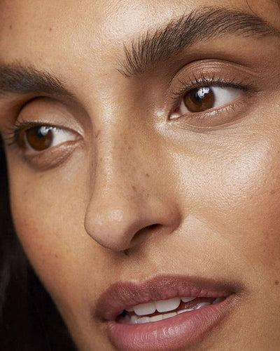 Brow Up Thickening Brow Balm – Credo