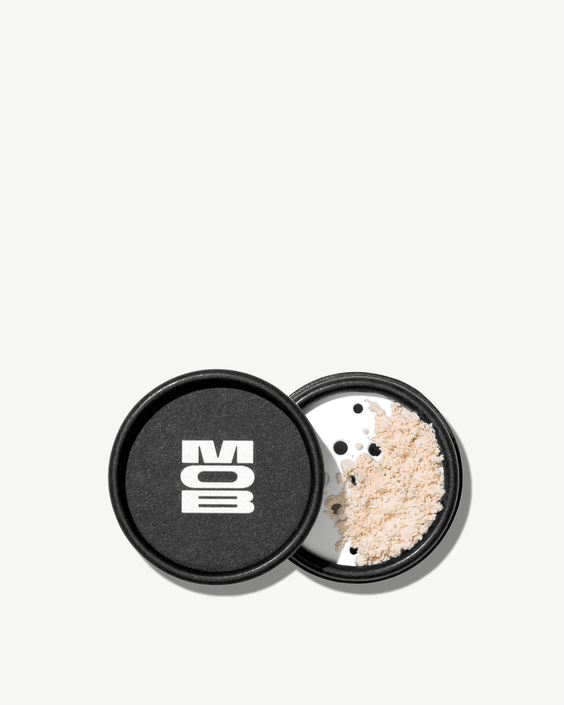 Blurring Loose Setting Powder – Credo