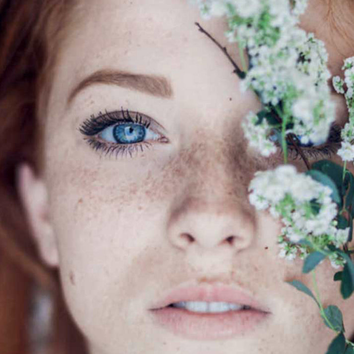 Nourish & Set Brow Gel – Credo