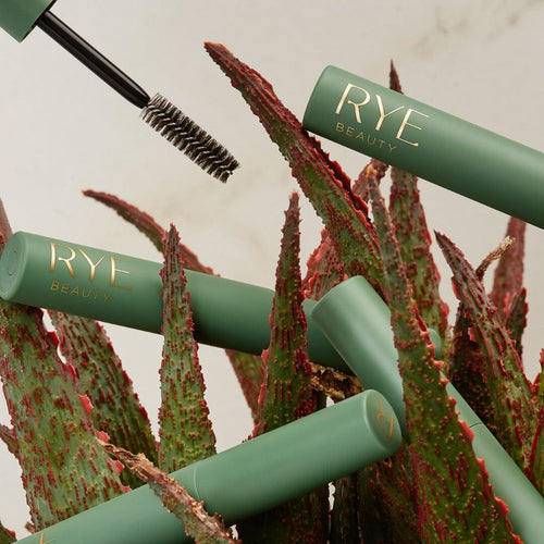 Brow Grooming Serum – Credo